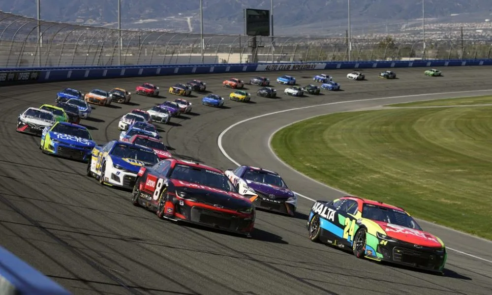 2023 Auto Club 400: Time, TV and Live Stream, Entry List - SportPaedia